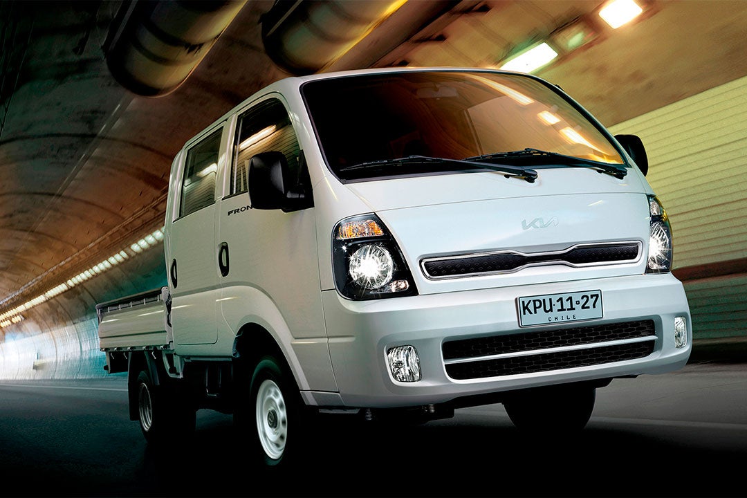 Kia Frontier Doble Cabina 2024 | Pon tu negocio en movimiento | Vehículos comerciales Kia Chile